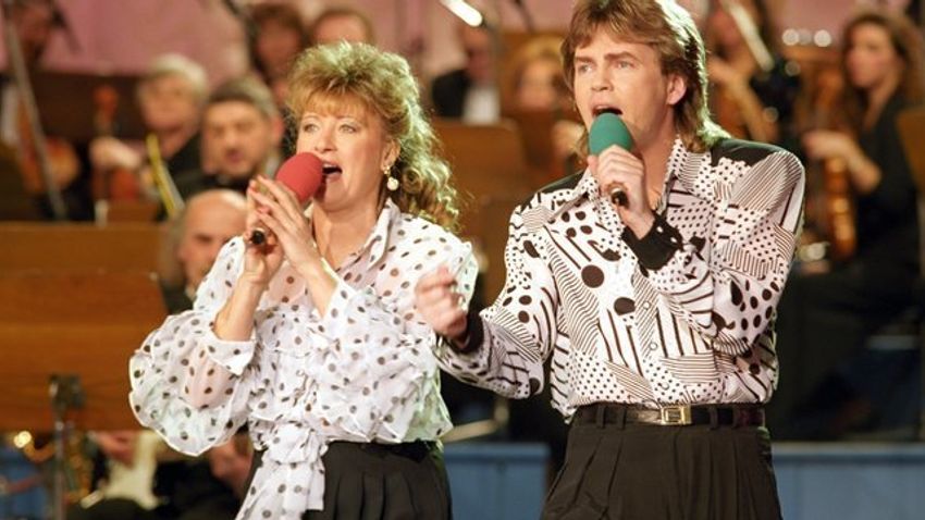 Pap Rita: Nekünk is segélyért kell folyamodnunk – 18 év után hazaköltözik a zenészpár | BorsOnline