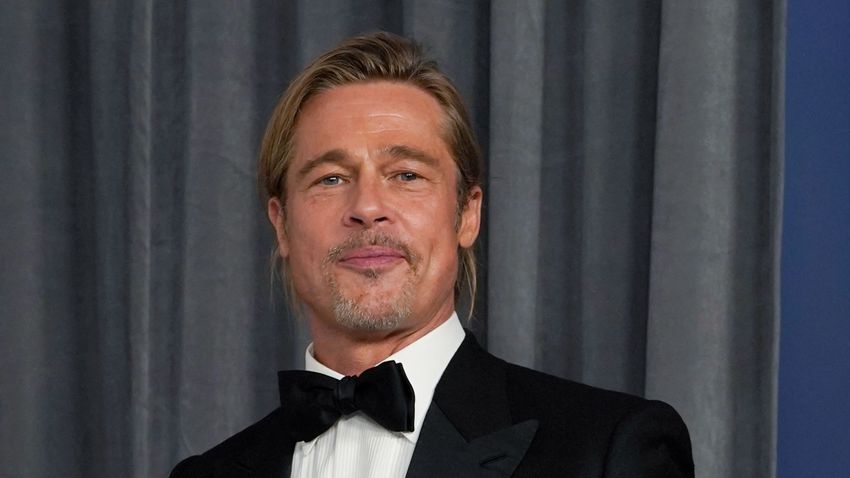 Fogadjunk, hogy nem emlékszik, így festett Brad Pitt a Dallasban ...