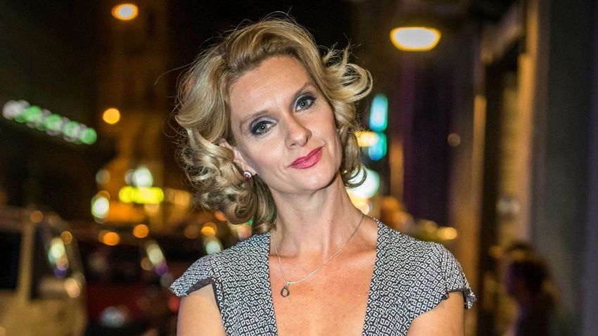 Teljesen megváltozott Janza Kata külseje, új férfi van az életében ...