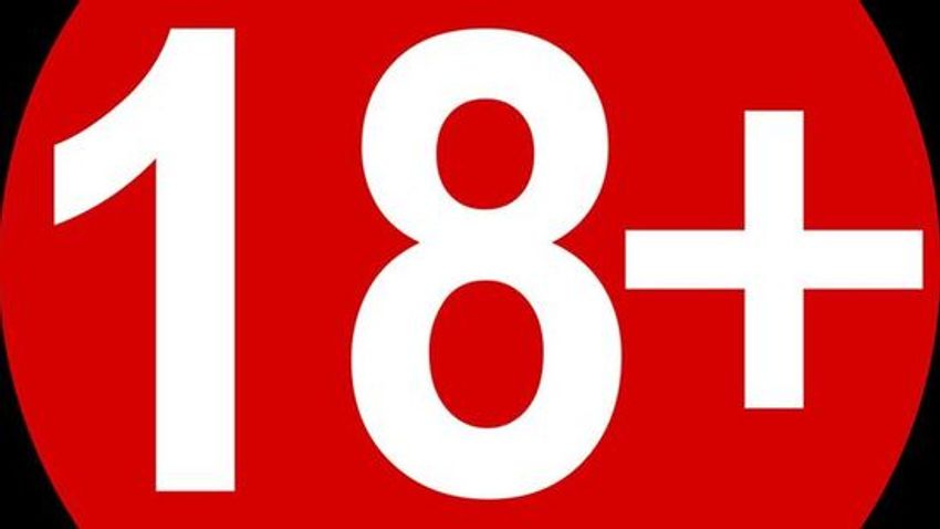 A népszerű erotikus modell mindent megmutatott a barátnőjével - Extrém fotók! | BorsOnline