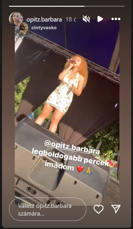 Van rajta bugyi? Alulról videózták le Opitz Barbit