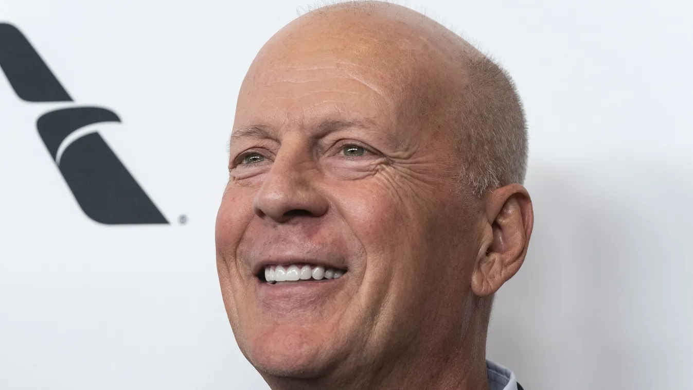 Bruce Willis felesége Gene Hackman párjához hasonlítja magát