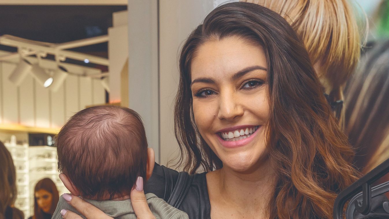 Kulcsár Edina megmutatta: "4 gyerek mellett sincs kifogás"