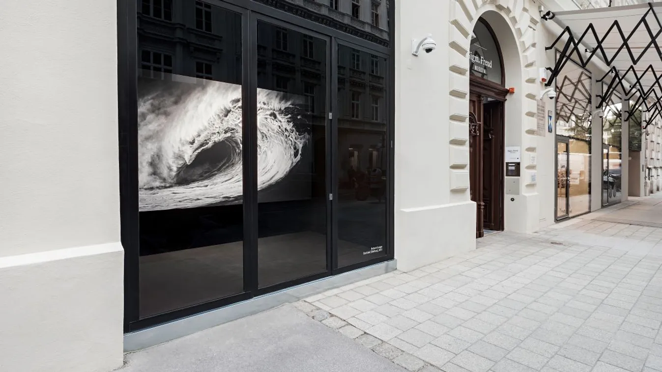 Esti program: vezetett séta a bécsi Freud Múzeumban