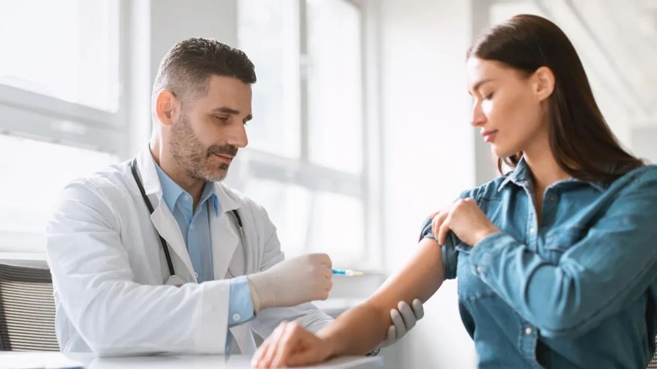 Szükségük van a felnőtteknek emlékeztető oltásra a gyermekkori ...