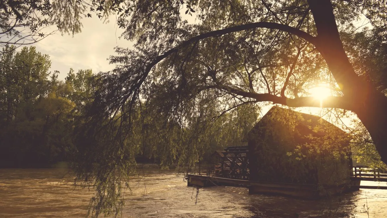 Kerékpárút épül a Mura folyó mentén