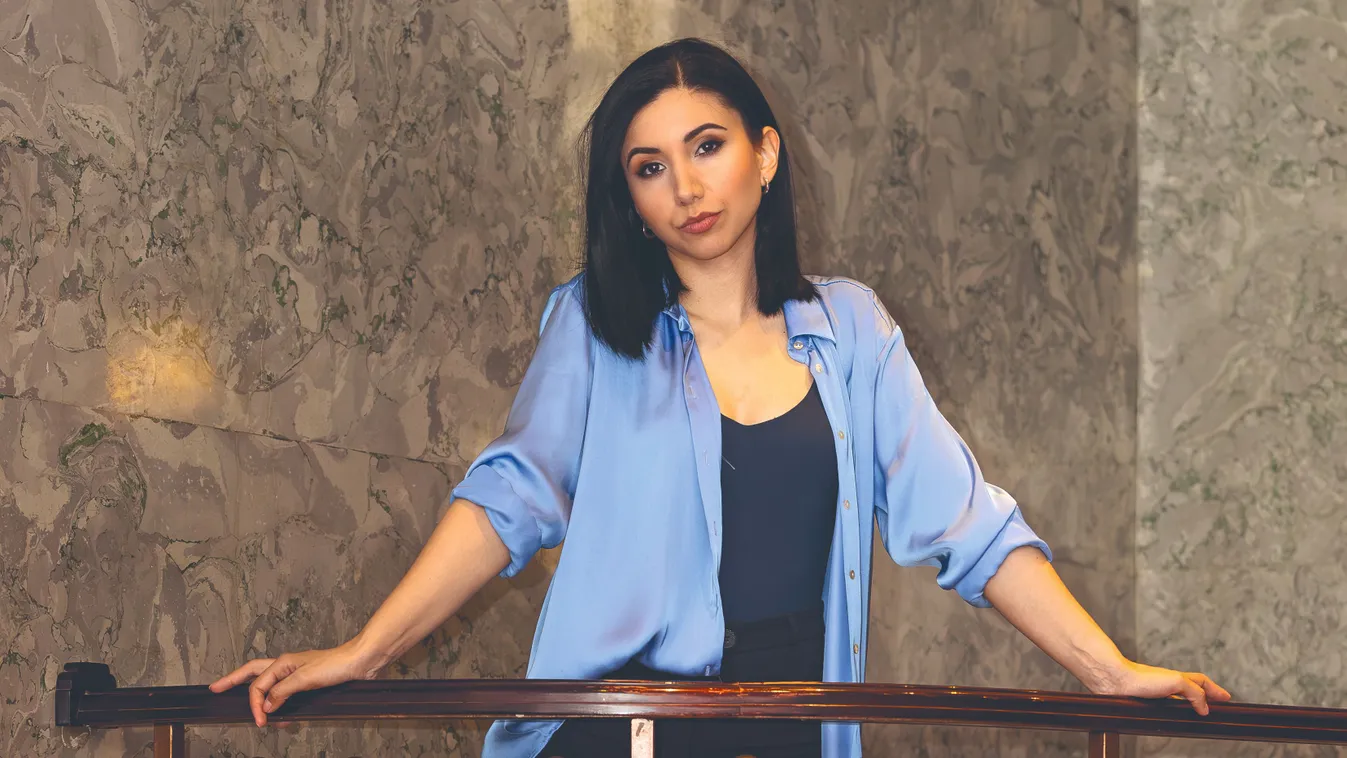 Kardffy Aisha szereleméről, családjáról és karrierről mesél