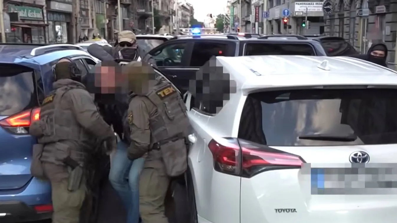 Videón az akció: így fogtak el egy ukrán kémet a TEK emberei Budapesten