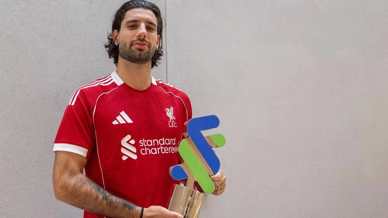 Szoboszlai díjat kapott, kiakadtak a Liverpool-szurkolók