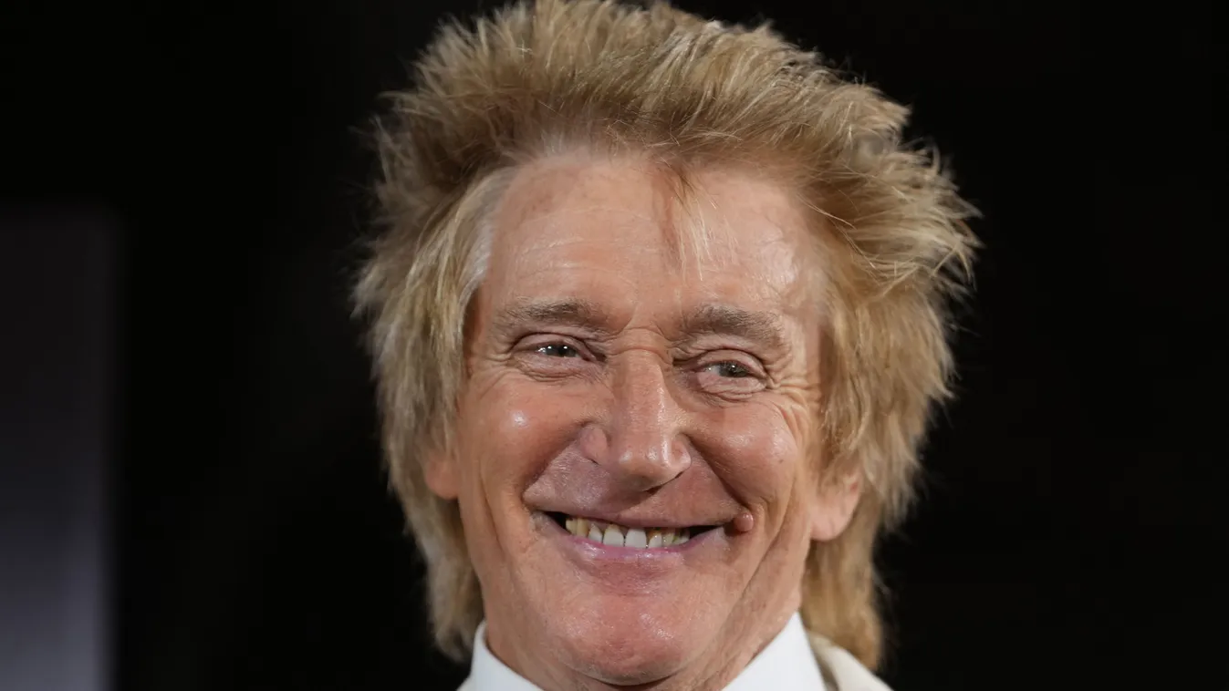 Rod Stewart-ot durván betámadták a rajongói a foci VB miatt