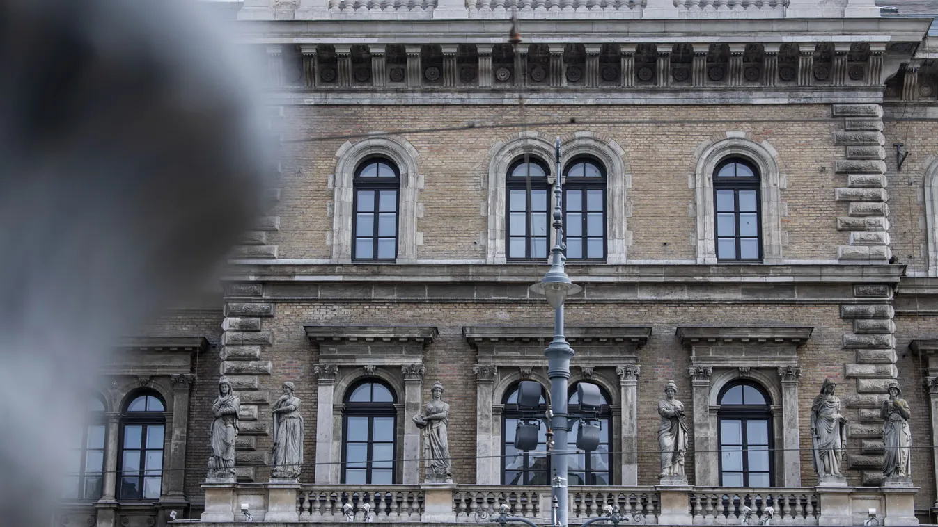 Ólomszennyezés a Corvinuson: azonnal lépett az egyetem